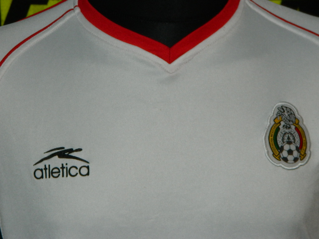 Mexico Away football shirt 2002