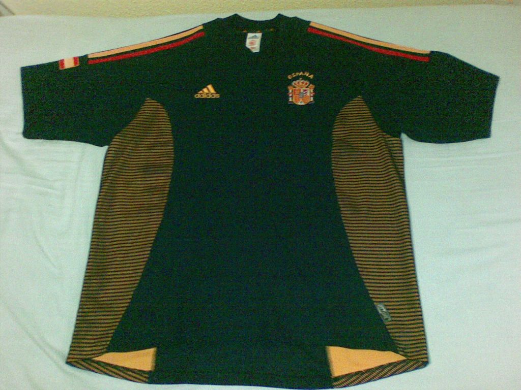 Spain Third football shirt 2002