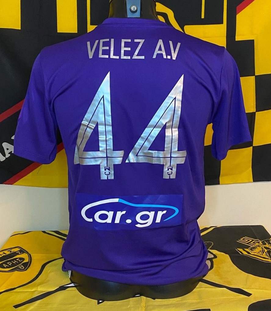 Aris Thessaloniki Third football shirt 2019 - 2020. Sponsored by betshop.gr