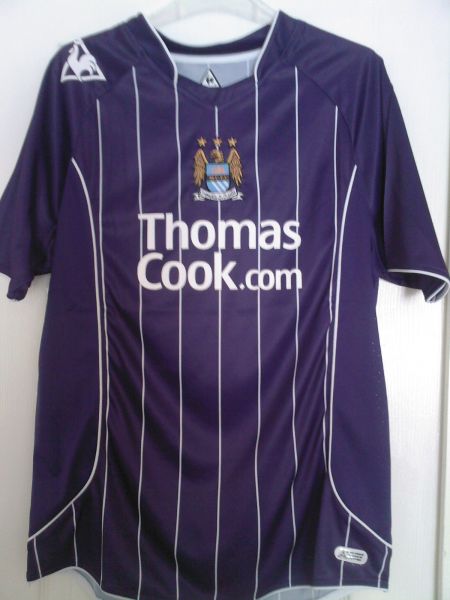 Manchester City Away football shirt 2007 - 2008. Sponsored by Thomas Cook