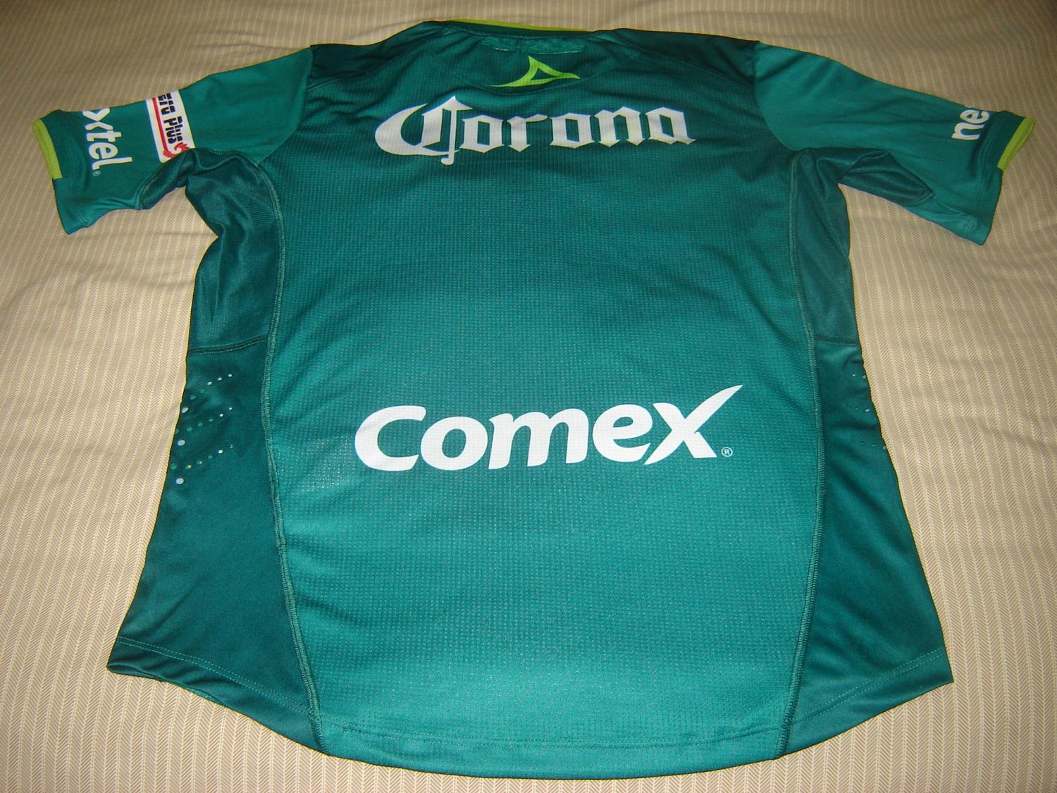 Leon Home football shirt 2012 - 2013. Sponsored by Caja Popular Mexicana
