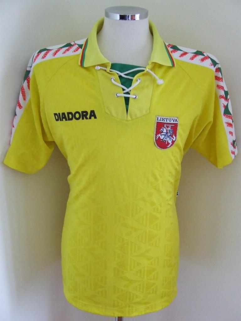 Lithuania Home football shirt 1995 - 1997