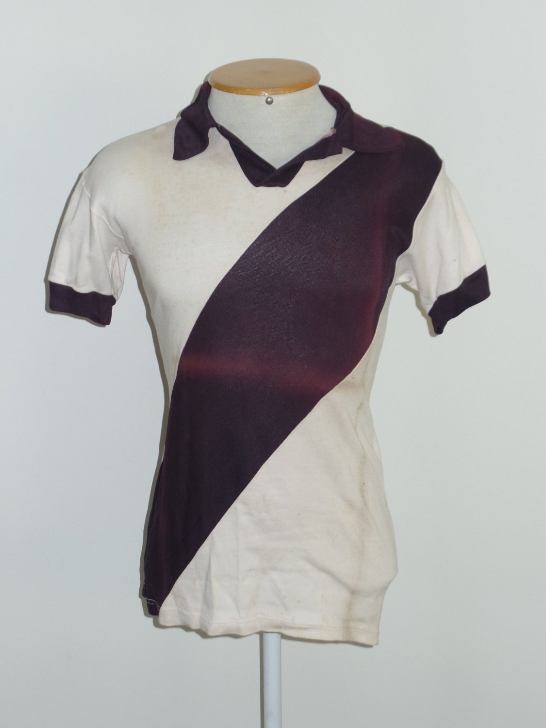 Danubio Home football shirt 1975