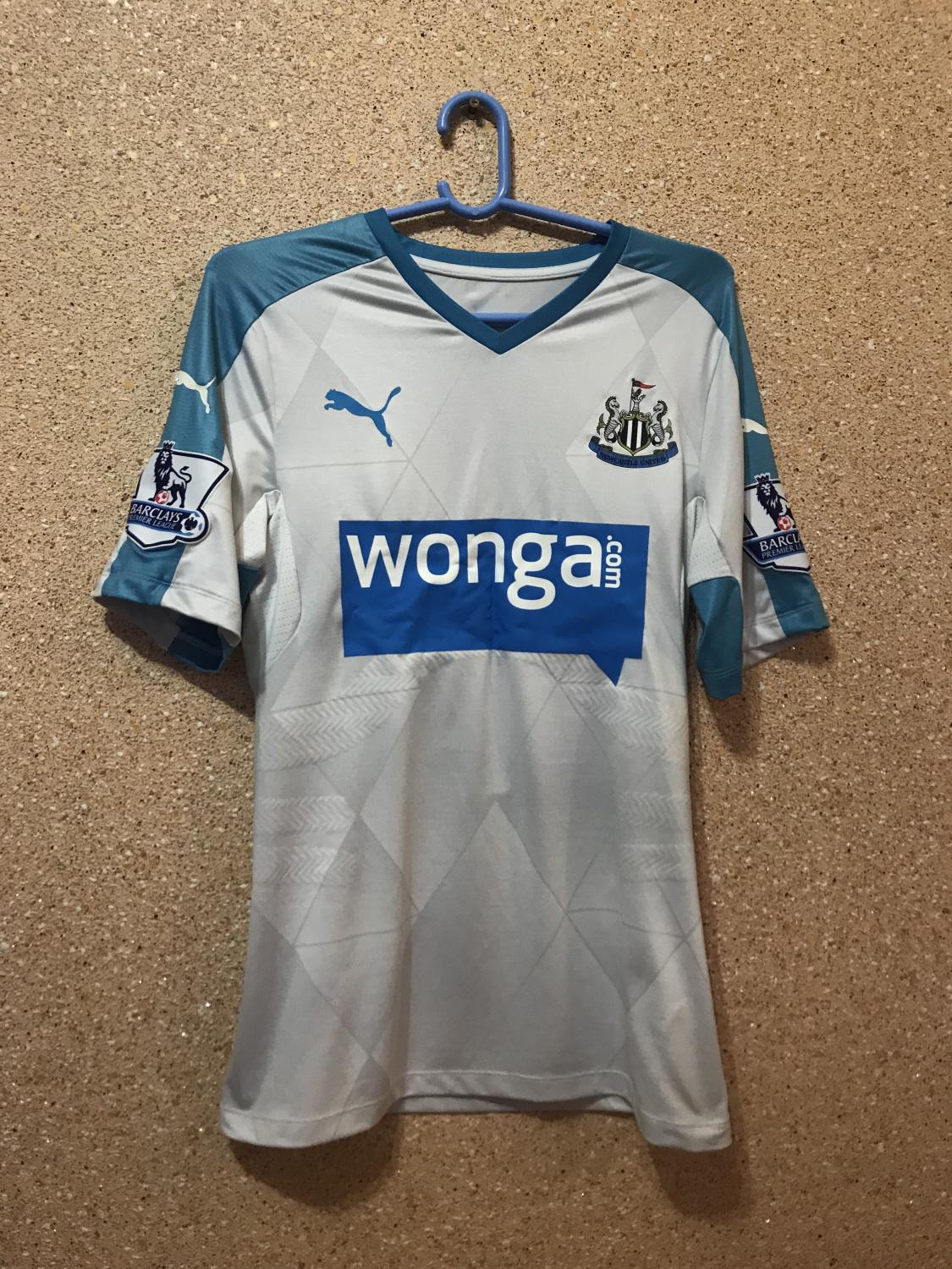 Newcastle Away football shirt 2015 - 2016. Sponsored by Wonga