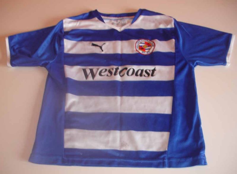 Reading Home football shirt 2004 - 2005. Sponsored by Westcoast