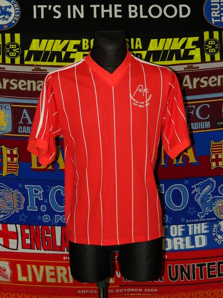 Aberdeen Retro Replicas football shirt 1983