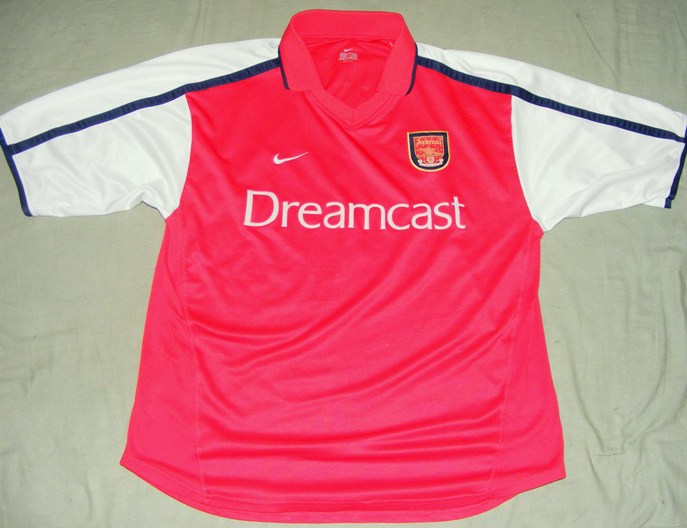 Arsenal Home football shirt 2000 - 2002. Sponsored by Dreamcast