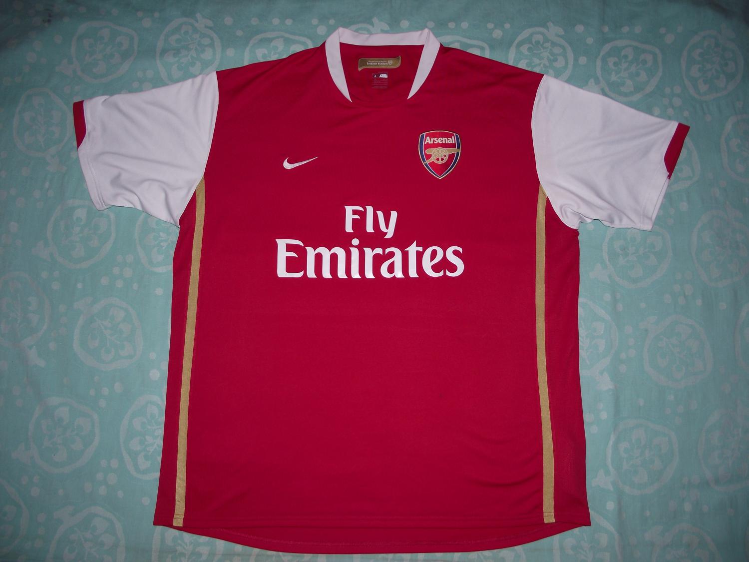 Arsenal Home Camiseta de Fútbol 2006 - 2008. Sponsored by Emirates