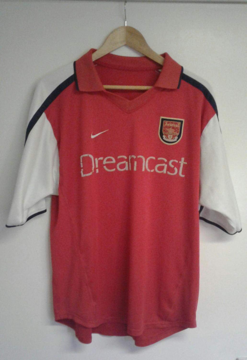 Arsenal Home football shirt 2000 - 2002. Sponsored by Dreamcast