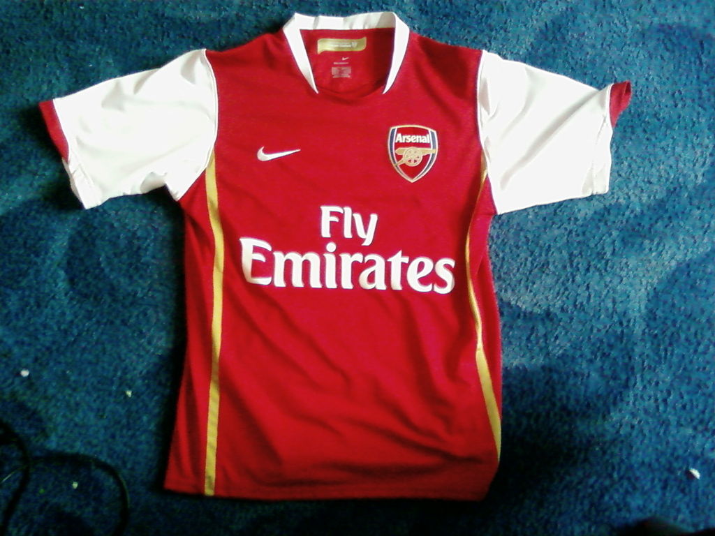 Arsenal Home maglia di calcio 2006 - 2008. Sponsored by Emirates