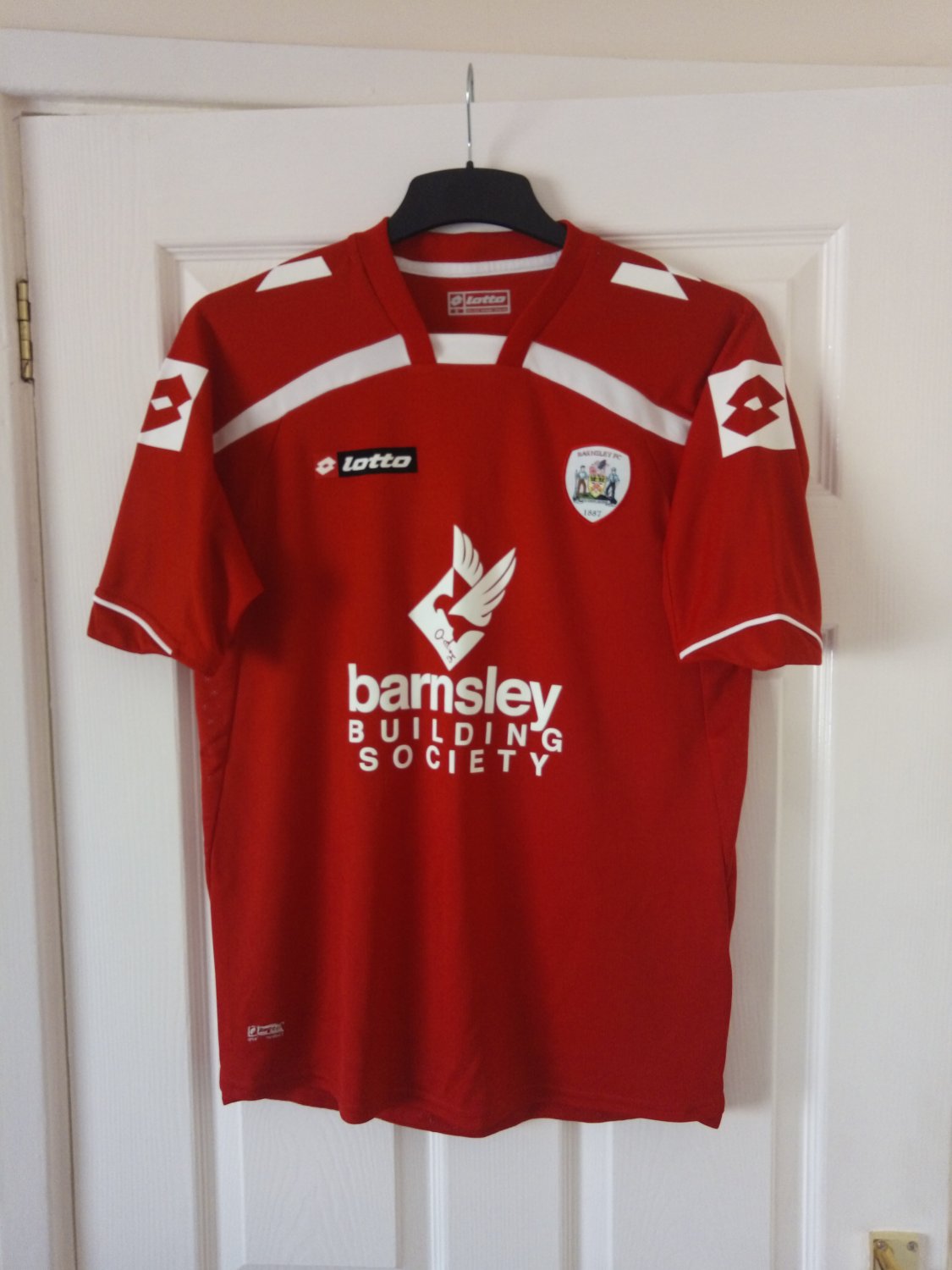 Barnsley Home football shirt 2010 - 2011. Sponsored by Barnsley ...