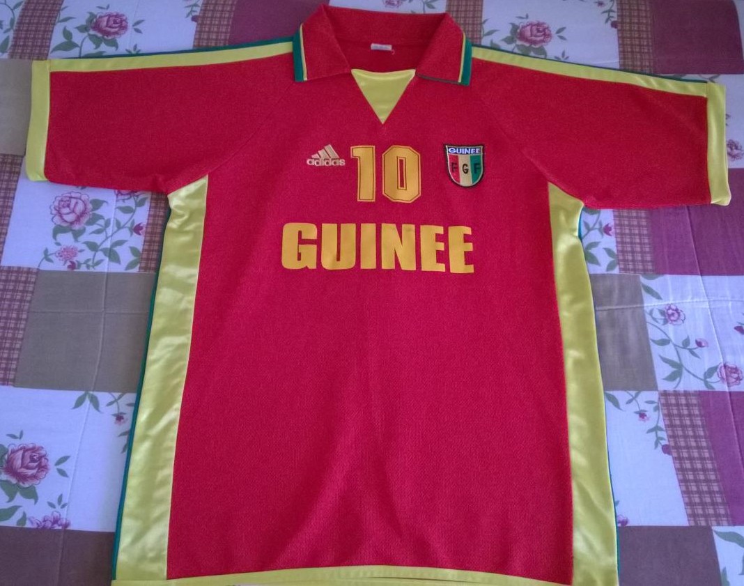 Guinea Home football shirt 2001 - 2002