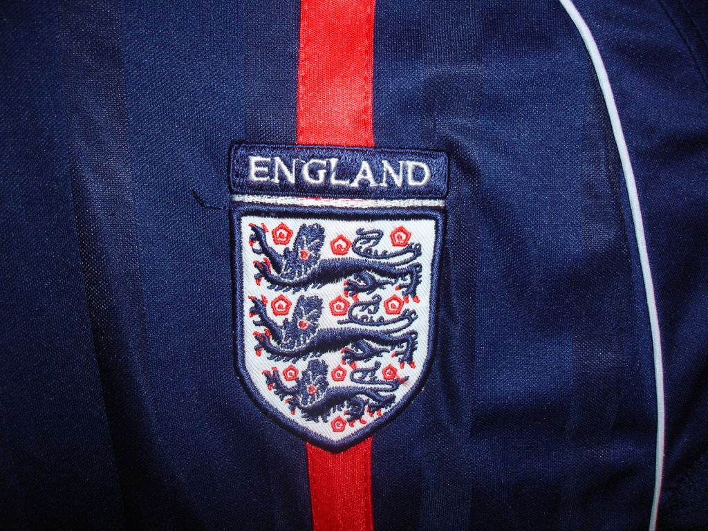 England Third football shirt 2001 - 2003