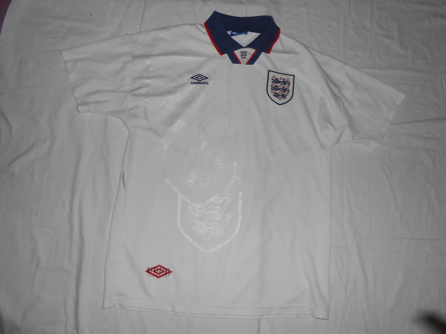 England Home football shirt 1993 - 1995