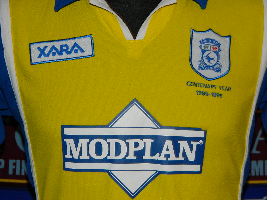 Cardiff City Away football shirt 1999 - 2000. Sponsored by Modplan