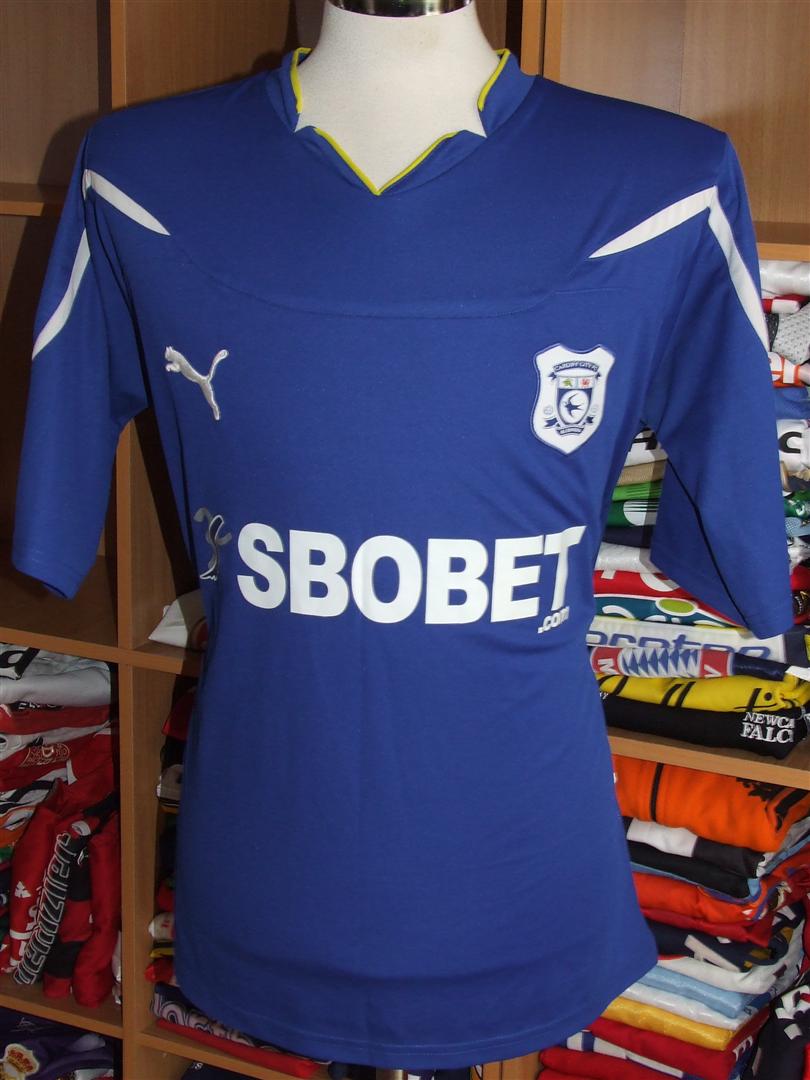 Cardiff City Home football shirt 2011. Sponsored by SBOBET