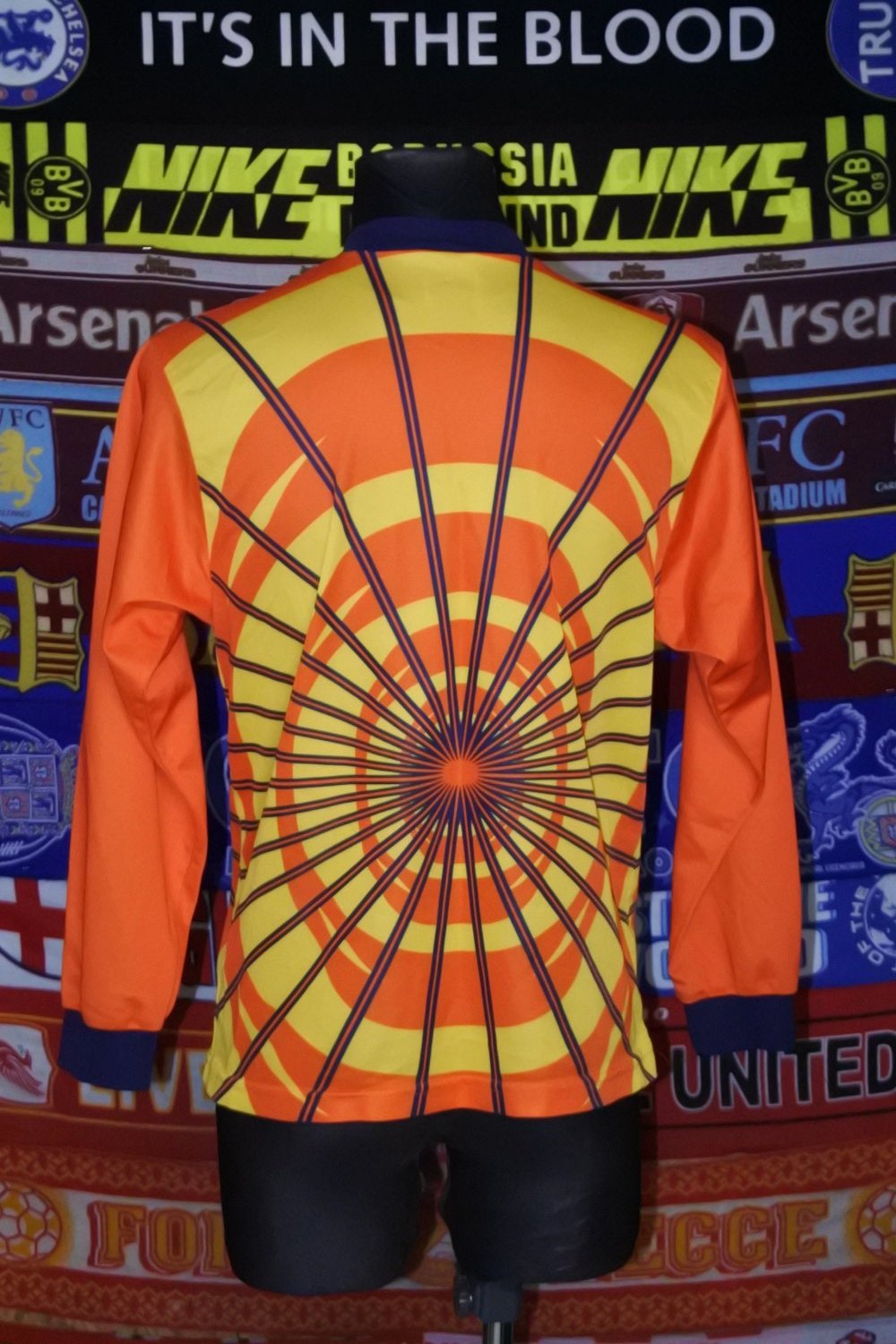 Coventry City Goalkeeper football shirt 2001 - 2002. Sponsored by Subaru