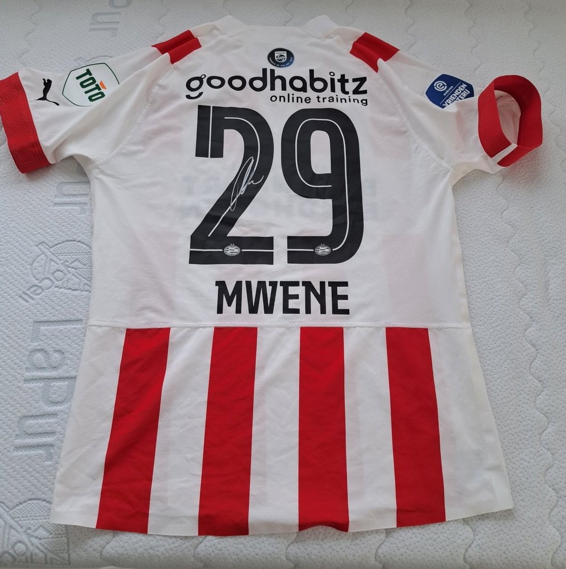 PSV Eindhoven Home football shirt 2022 - 2023. Sponsored by Brainport ...