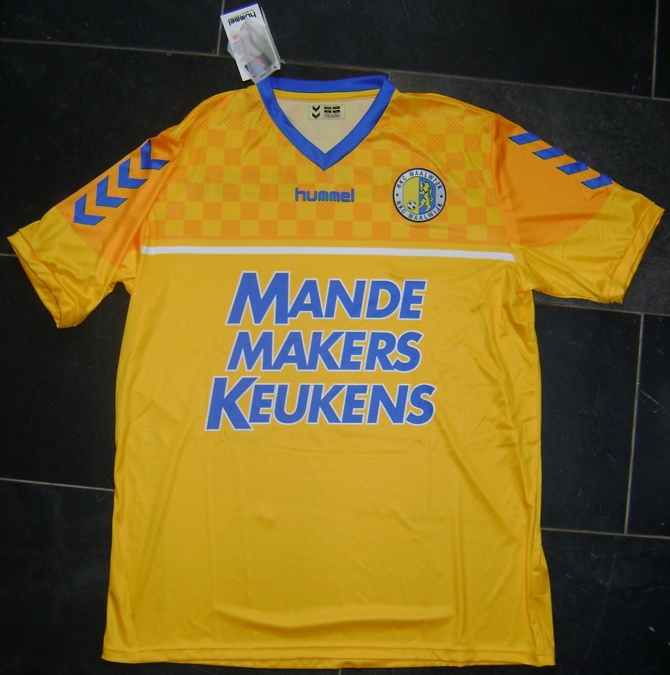 RKC Waalwijk Home voetbalshirt 2013 - 2014. Sponsored by Mande Makers ...