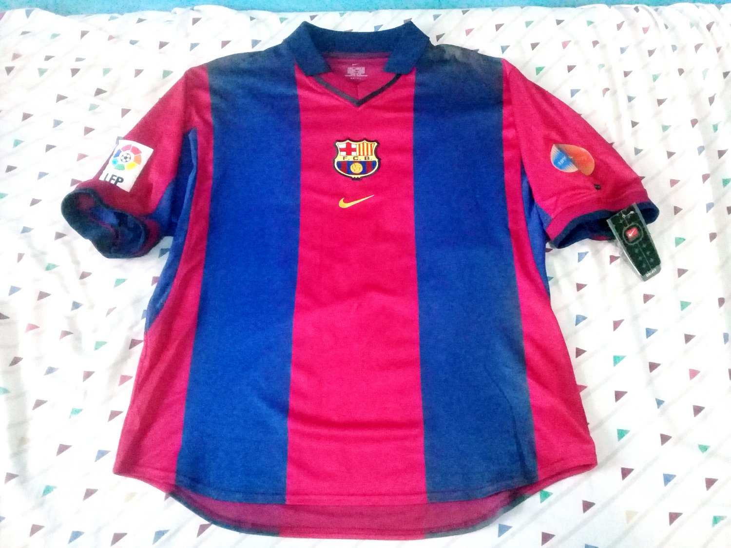 Barcelona Home football shirt 2000 - 2001