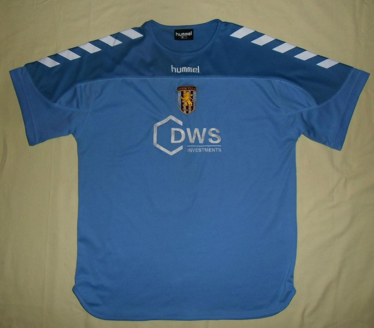 Aston Villa Training/Leisure football shirt 2004 - 2005