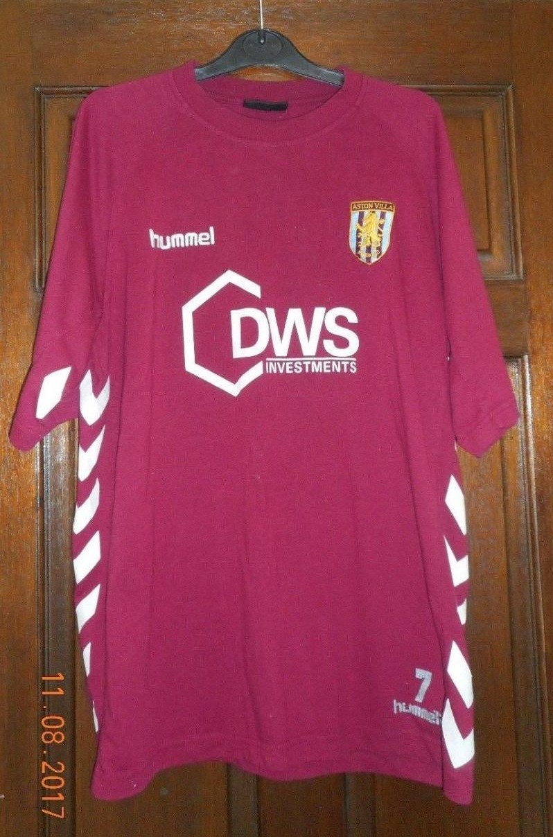 Aston Villa Training/Leisure football shirt 2005 - 2006