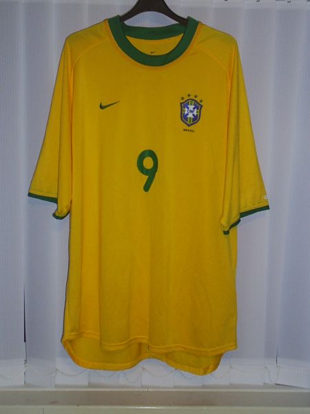 Brazil Home football shirt 2000 - 2002