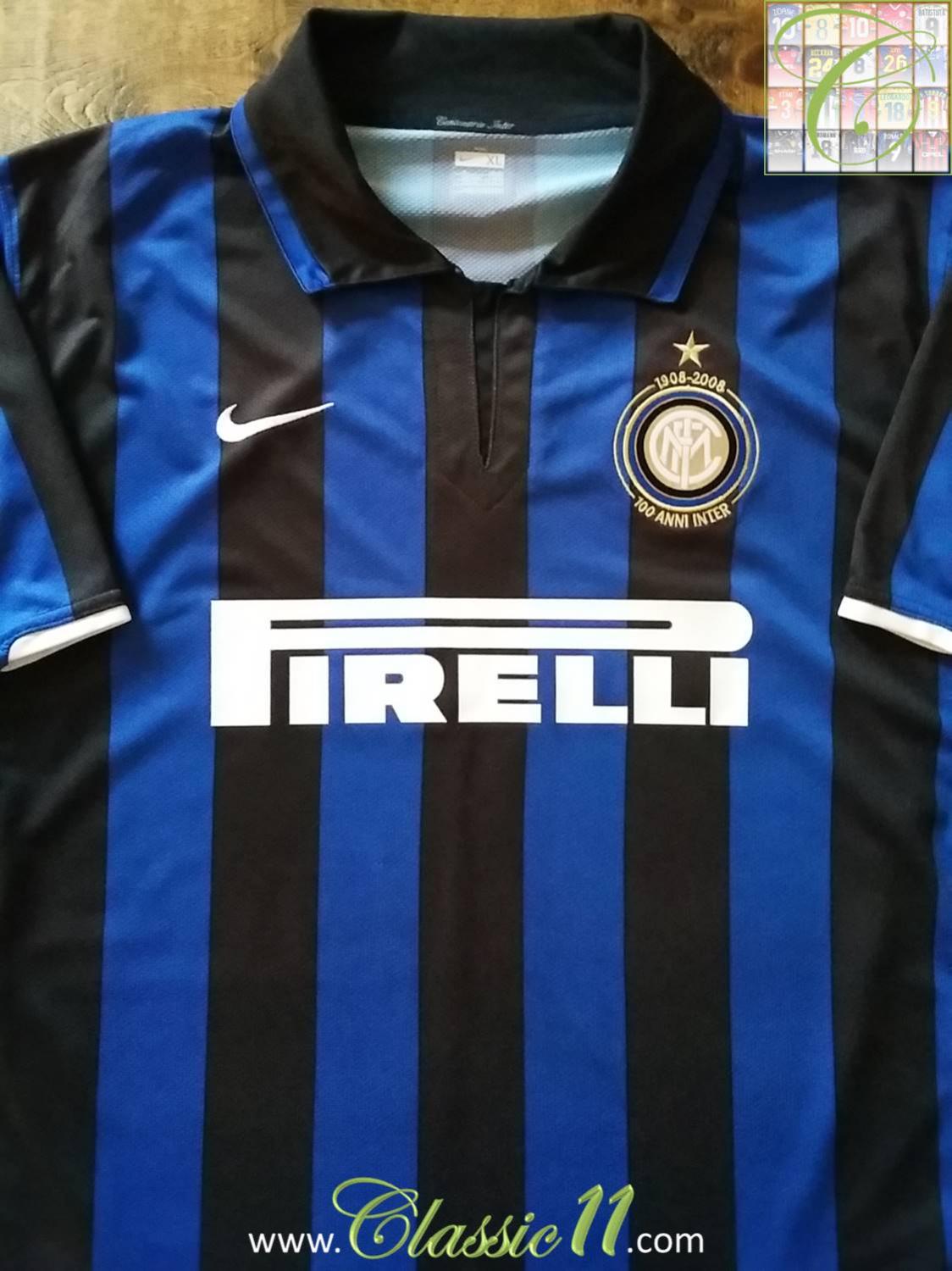 Internazionale Home maglia di calcio 2007 - 2008. Sponsored by Pirelli