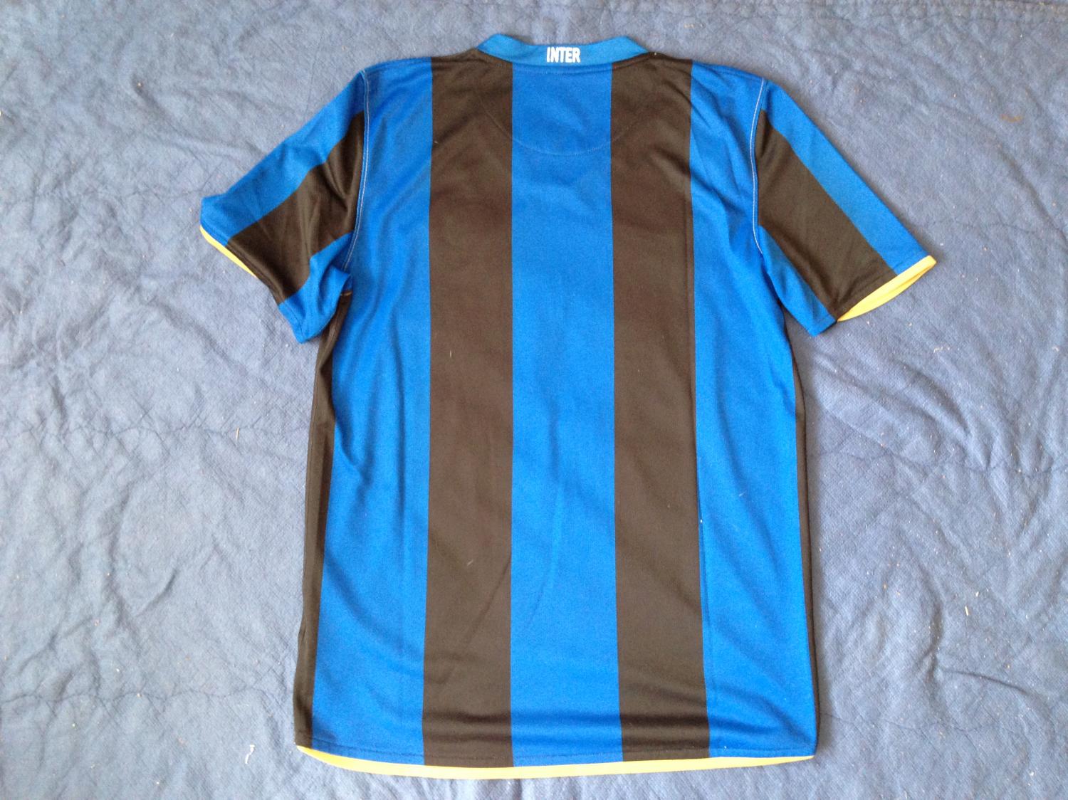 Internazionale Home football shirt 2008 - 2009. Sponsored by Pirelli