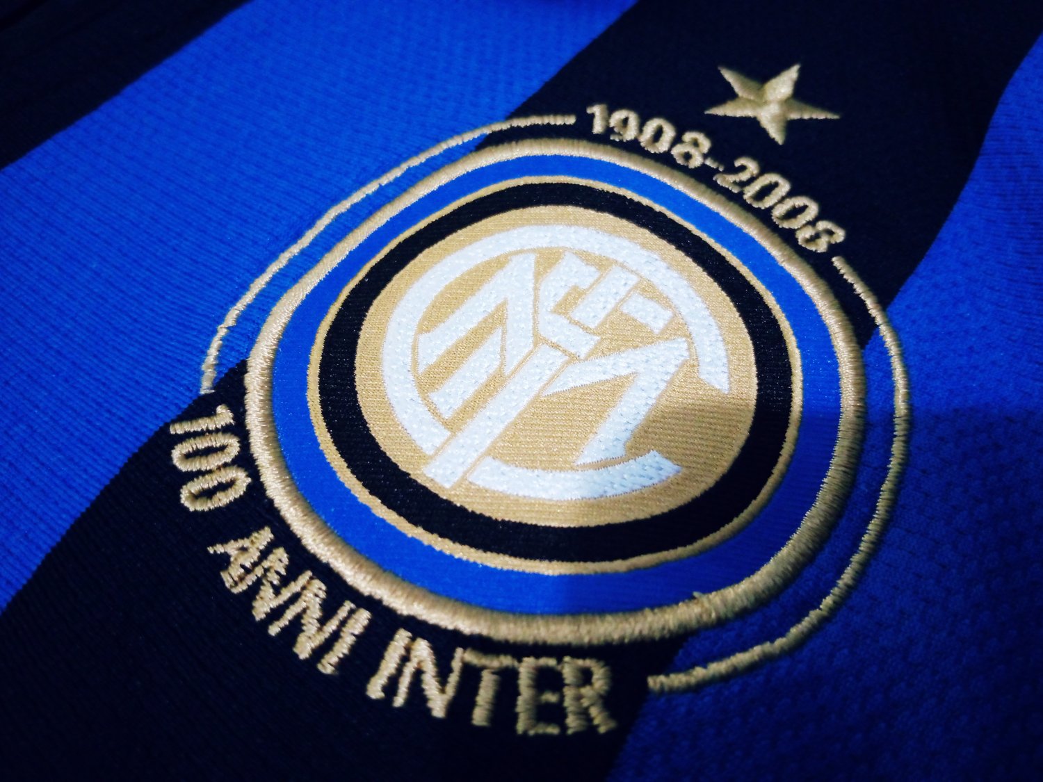 Internazionale Home football shirt 2007 - 2008. Sponsored by Pirelli