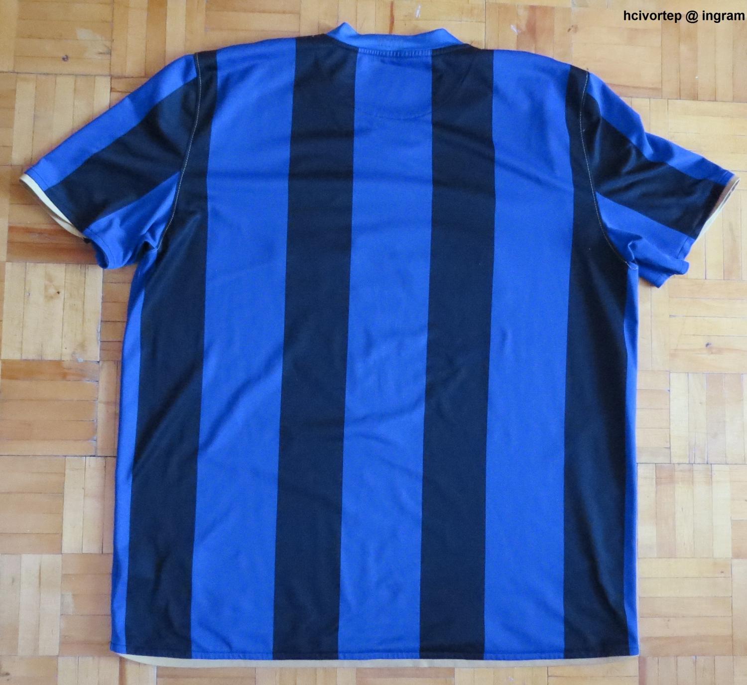 Internazionale Home football shirt 2008 - 2009. Sponsored by Pirelli