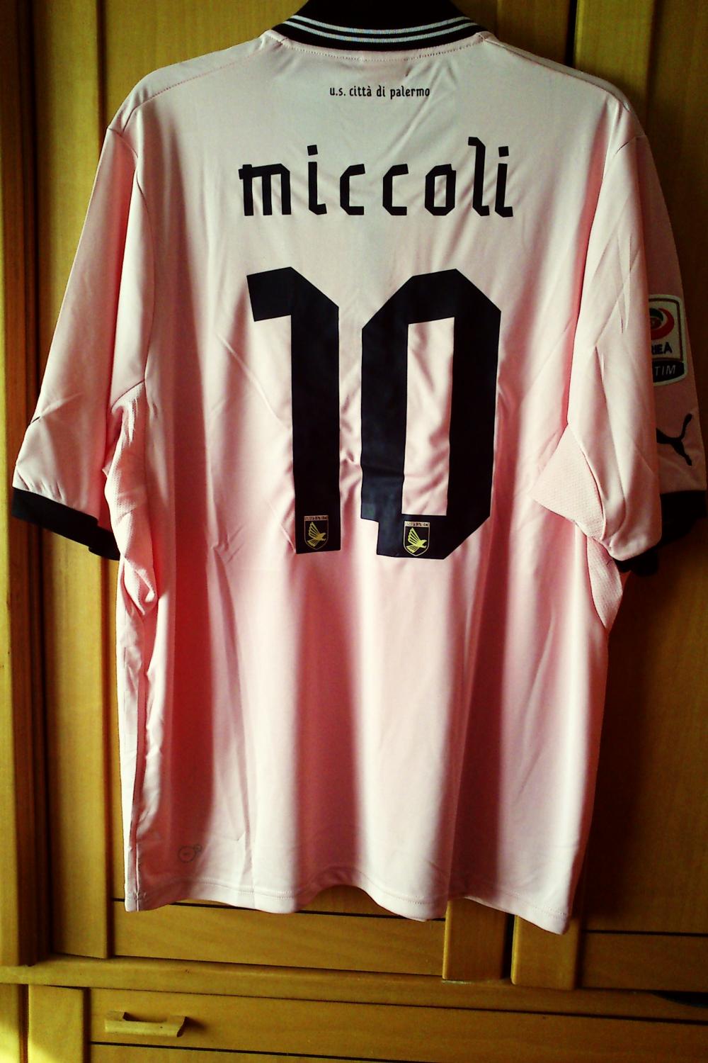 Uniforme Del Palermo De Italia 2013