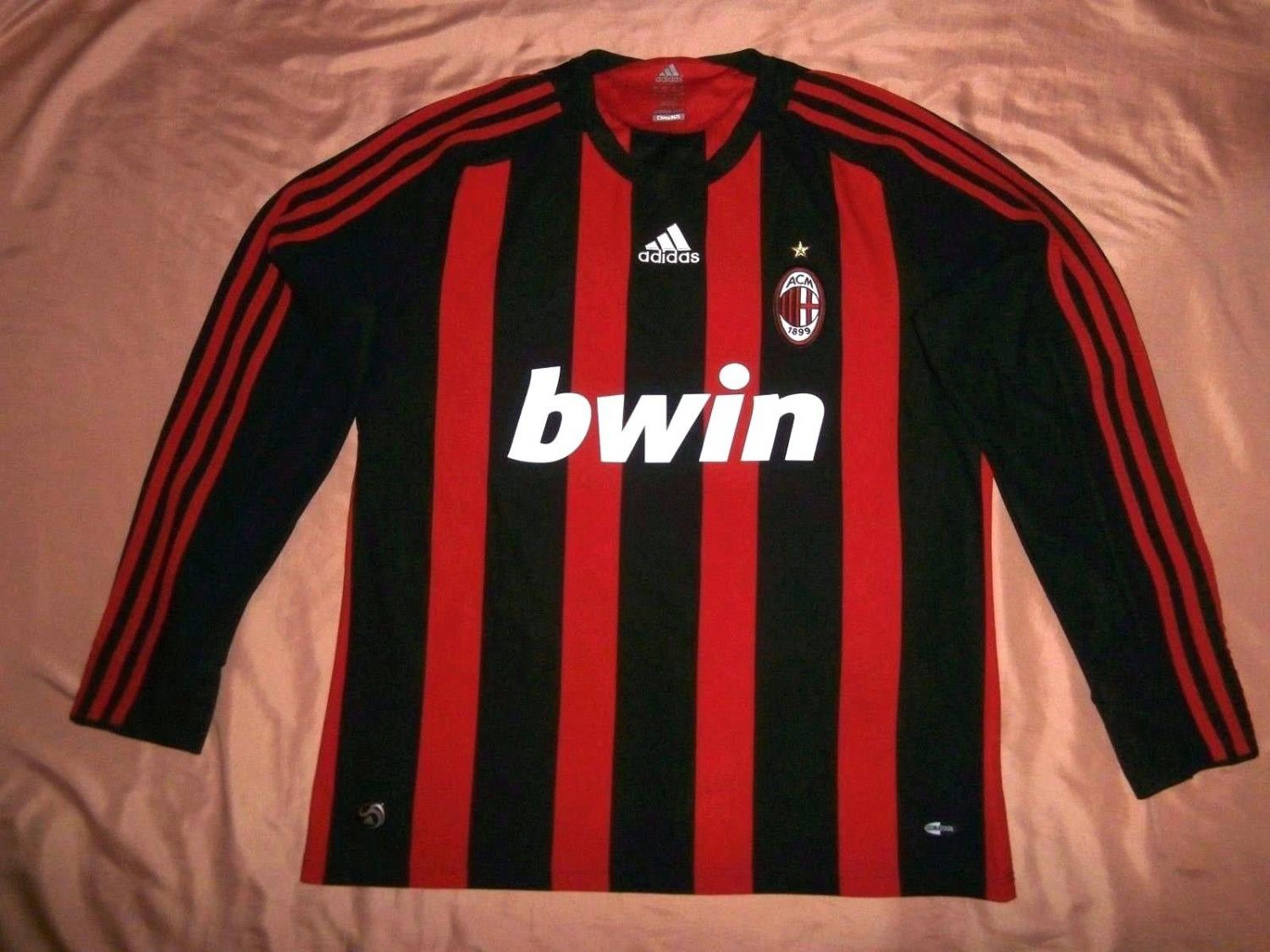 AC Milan Home football shirt 2008 - 2009. Sponsored by Bwin