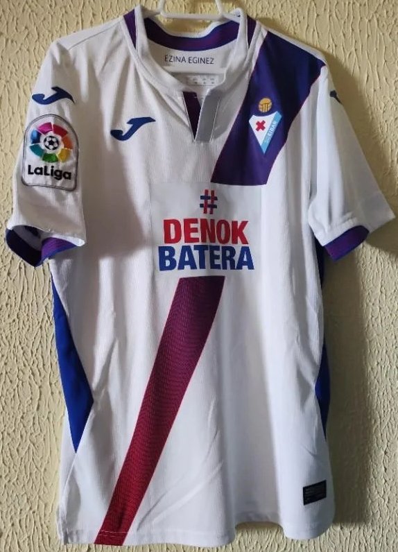 Eibar Away football shirt 2020 - 2021. Sponsored by Denok Batera