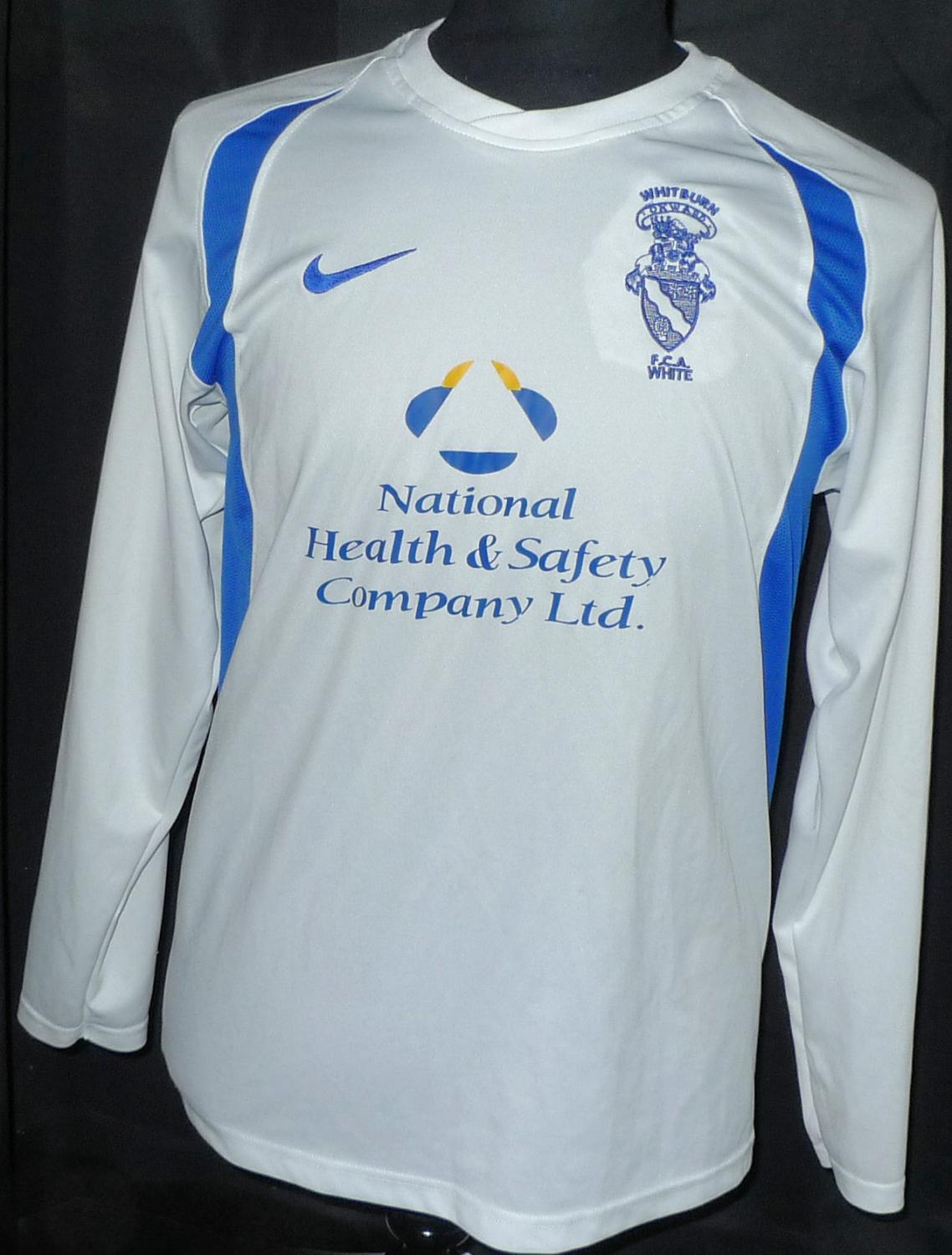 Whitburn Juniors Home Camiseta de Fútbol 2009 - 2010.