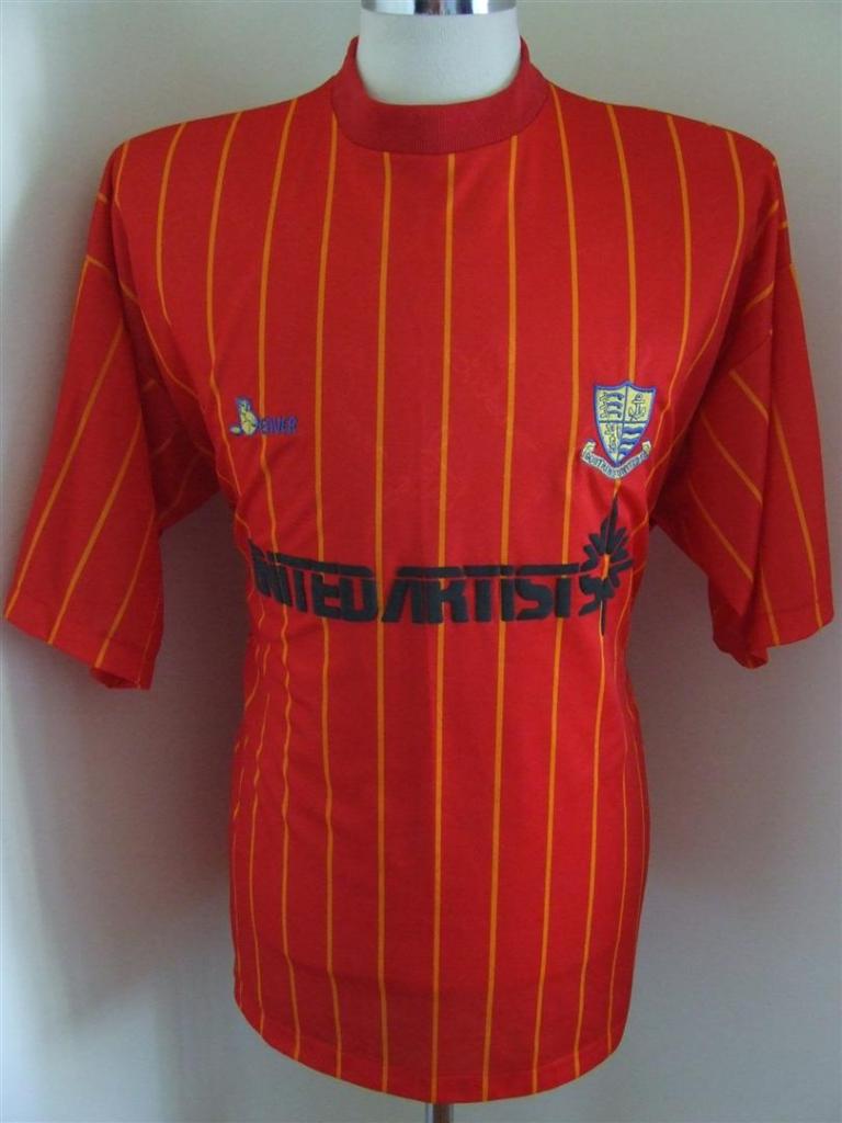 Southend United Away football shirt 1995 - 1996. Sponsored by United ...