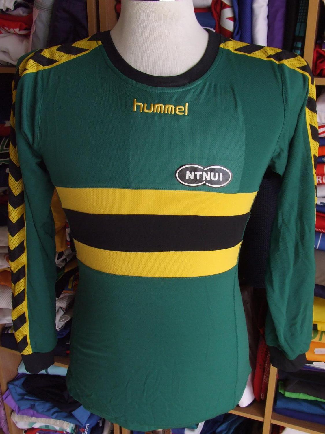 Old NTNUI football shirts and soccer jerseys