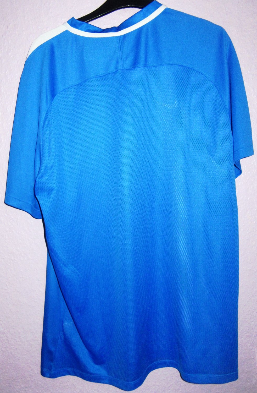 Brighton & Hove Albion Training/Leisure football shirt 2018 - 2019