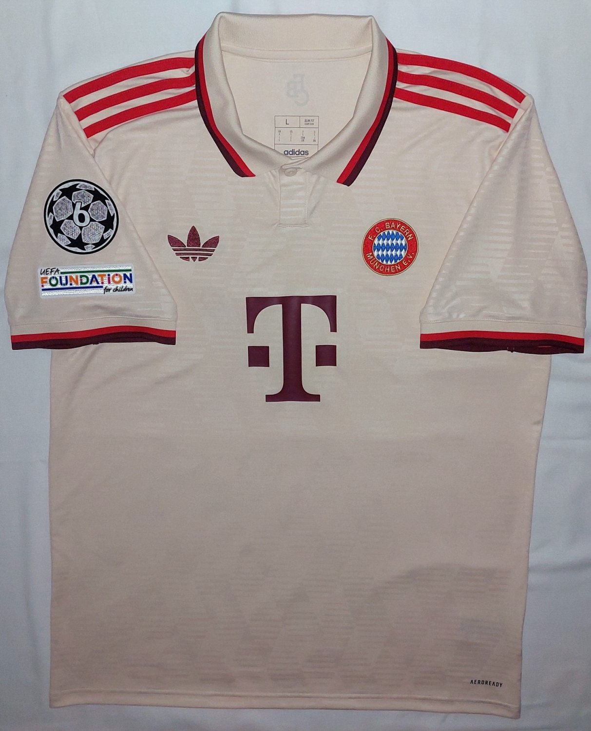 Bayern Munich Third football shirt 2024 - 2025. Sponsored by T-Mobile