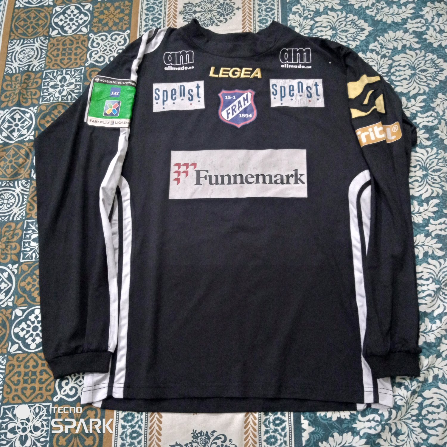 IF Fram Larvik Away football shirt 2010 - ?. Sponsored by Funnemark