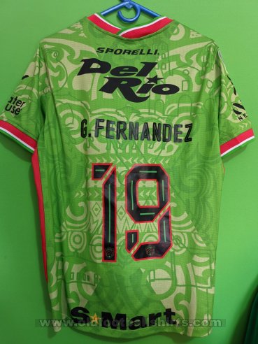 FC Juárez Home football shirt 2022 - 2023. Sponsored by Betcris
