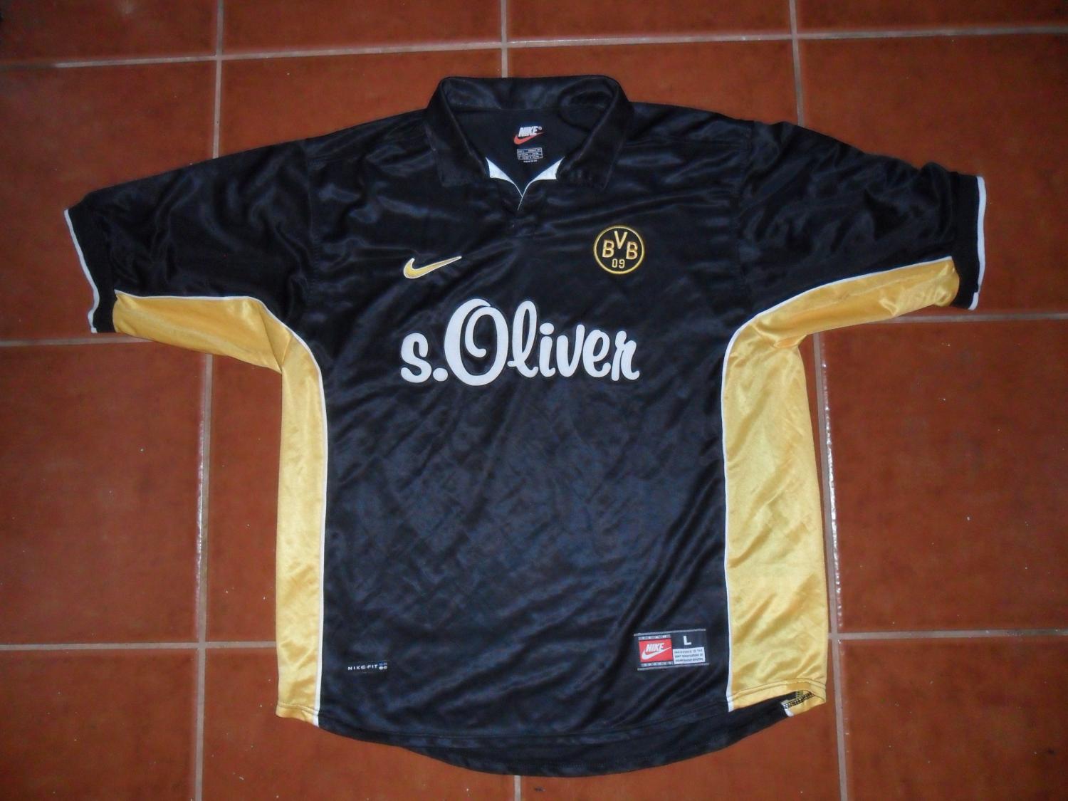 Borussia Dortmund Away football shirt 1998 - 2000. Sponsored by s.Oliver