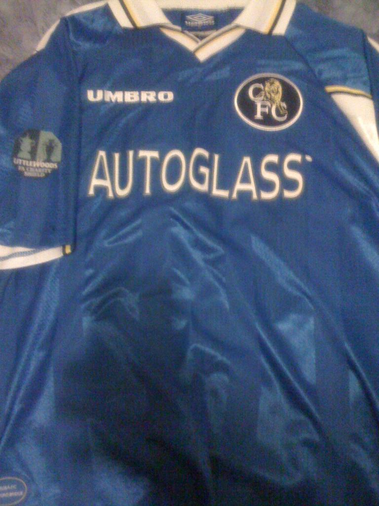 Chelsea Home football shirt 1997. Sponsored by Autoglass