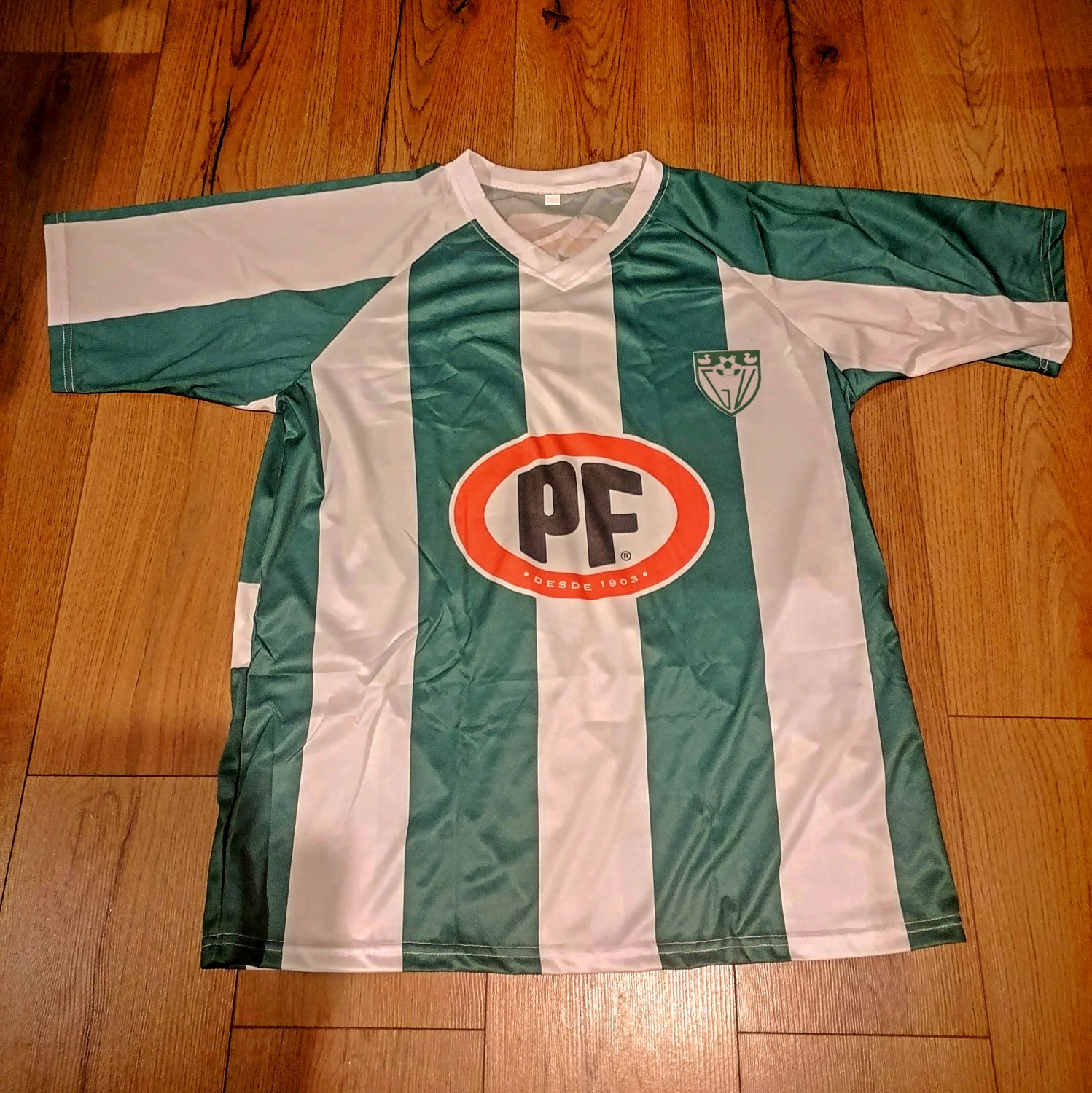 General Velásquez Home football shirt 2010 - 2011. Sponsored by PF