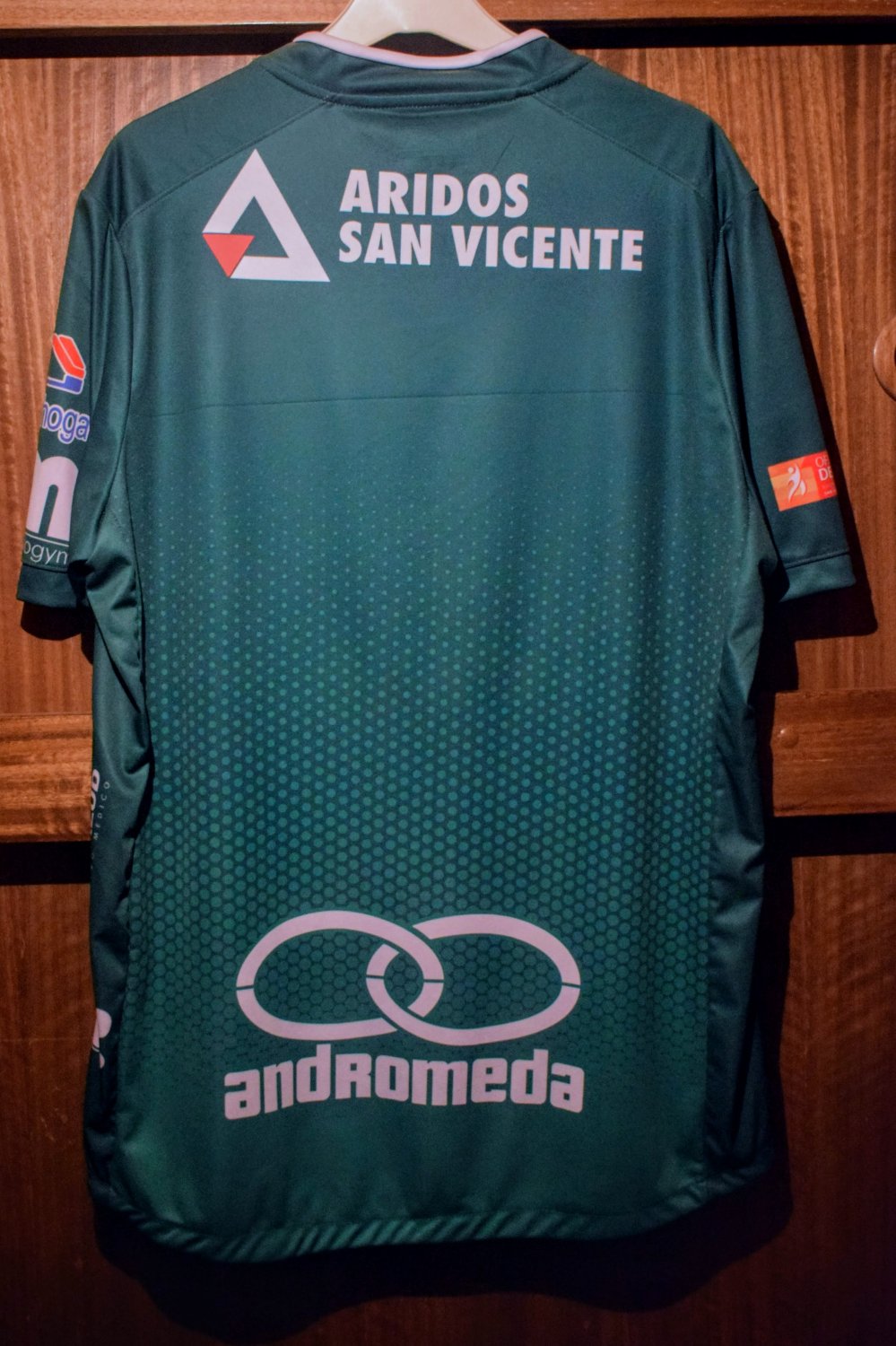 General Velásquez Home Camiseta de Fútbol 2019. Sponsored by Multihogar