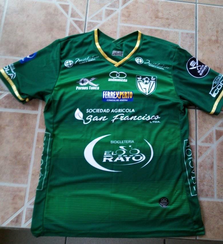 General Velásquez Home football shirt 2021. Sponsored by FerrExperto