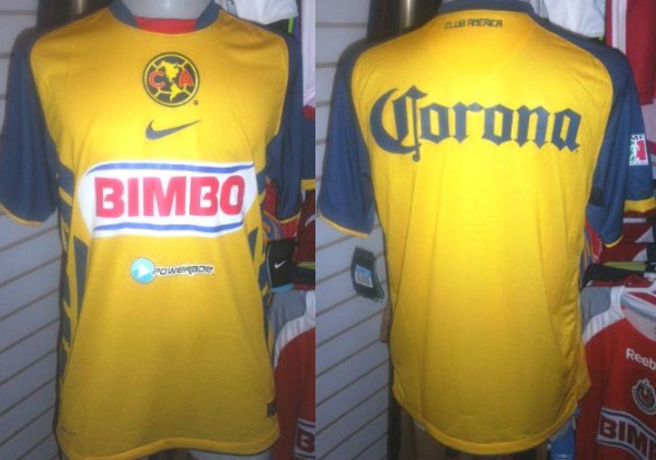 Club America Home football shirt 2011. Sponsored by Bimbo