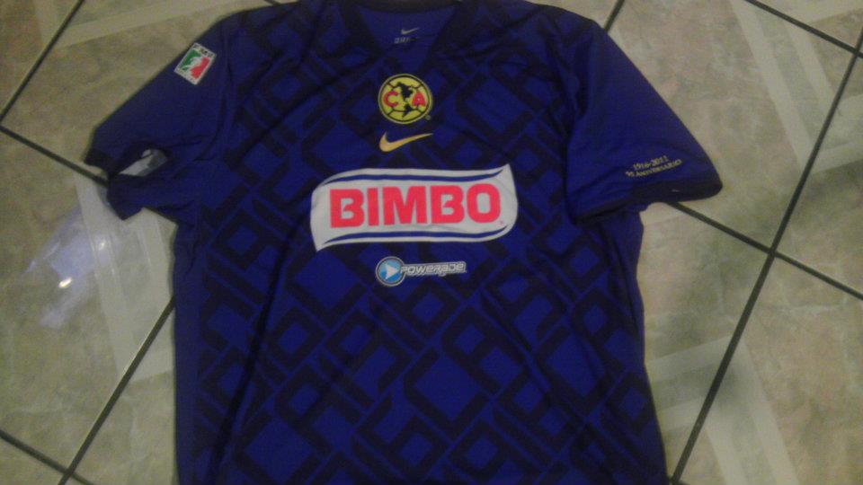Club America Third football shirt 2010 - 2011