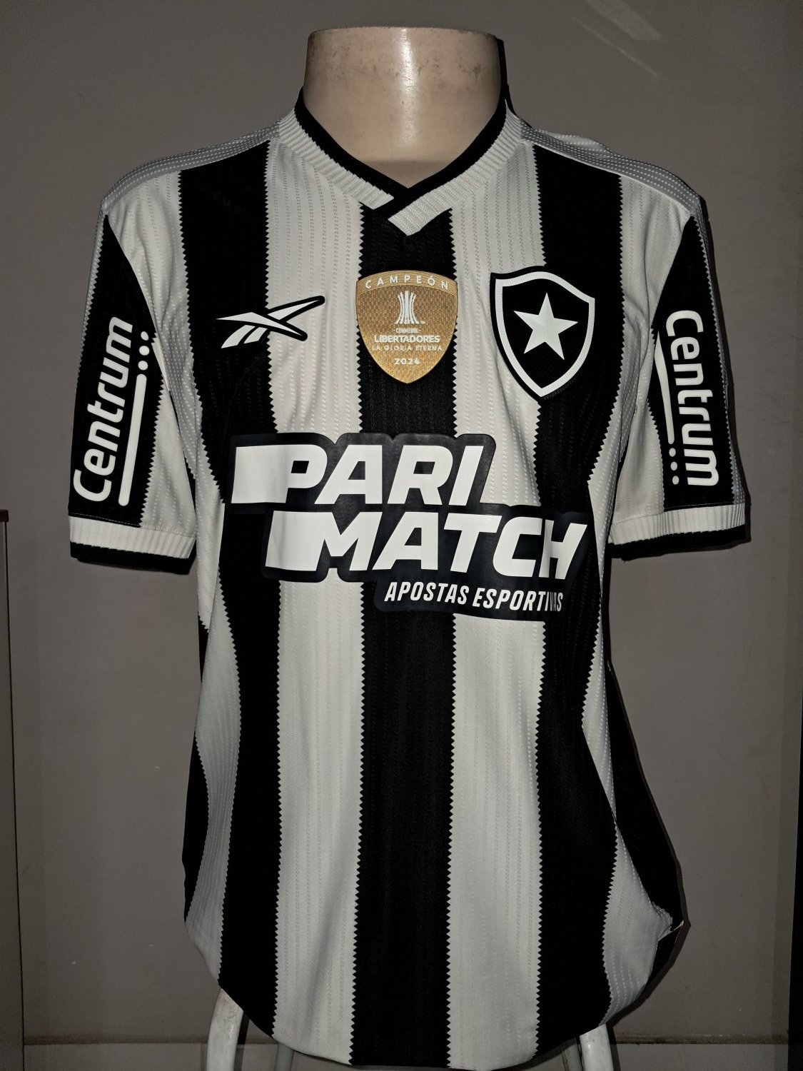 Botafogo Home football shirt 2024 - 2025. Sponsored by Pari Match