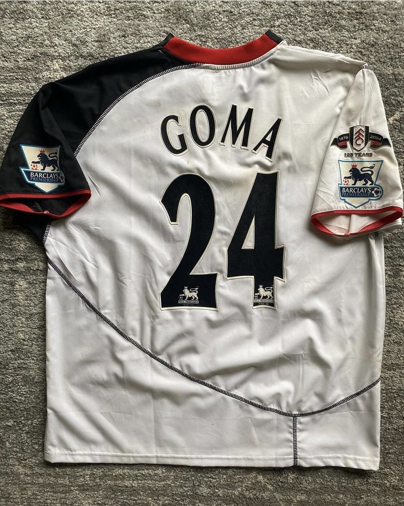 Fulham Home football shirt 2003 - 2005. Sponsored by dabs.com